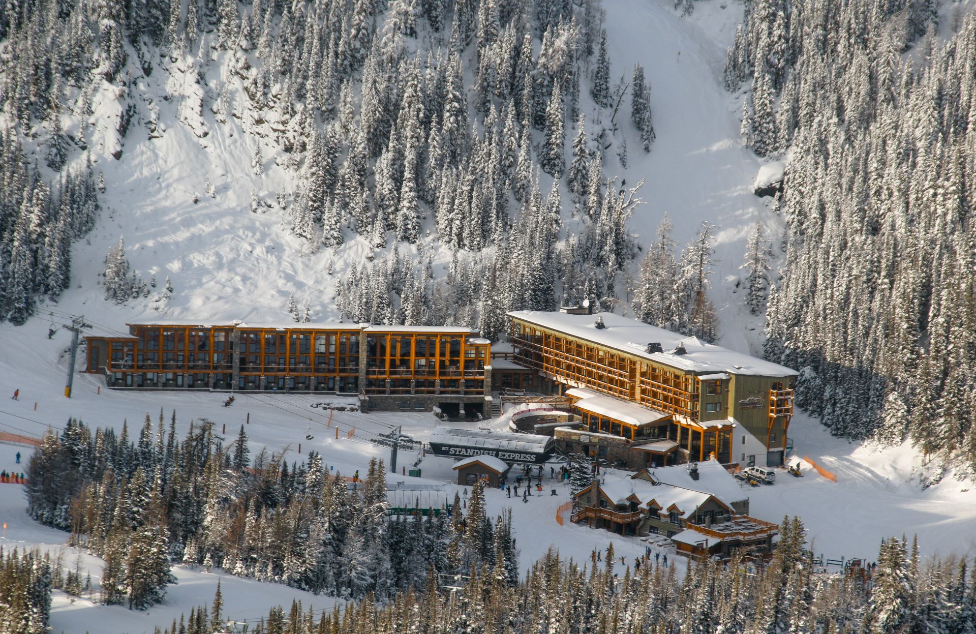 ©Banff-Sunshine-Village-Sunshine-Mountain-Lodge – Ski Kanada