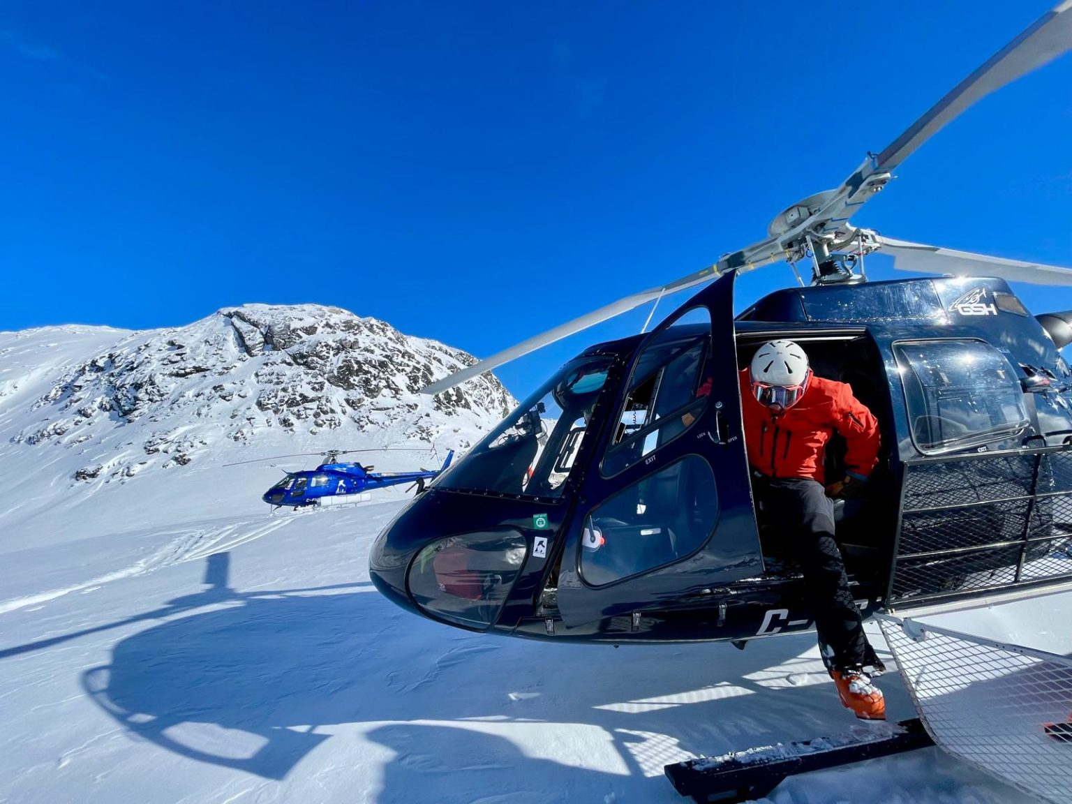 Last Minute Heliskiing 2026: Aktuell verfügbare Heliskiing-Plätze in ...